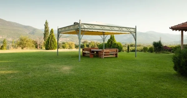 Градинска шатра - за почивка, за двора, за дома. Гаранция и топ цена