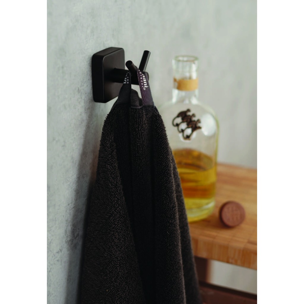 Двойна закачалка Quattro black, черен мат. Гаранция и топ цена